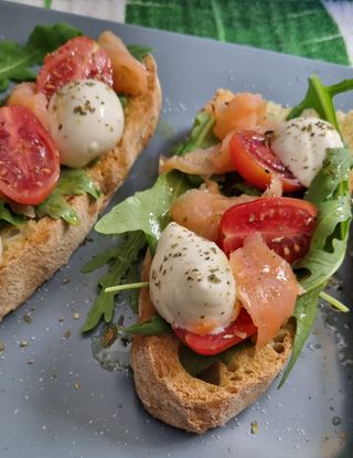 CROSTONI PRIMAVERA - Al.ta Cucina | SPIZZICHIAMO