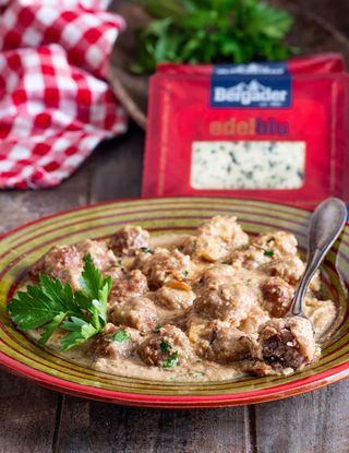 Polpettine con salsa all'Edelblu Classic Bergader - Al.ta Cucina | m.cheffa