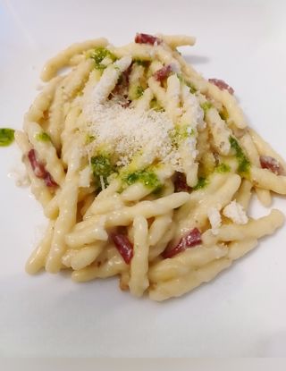 Trofie in crema di topinambur, speck e salsa alla rucola. - Al.ta ...