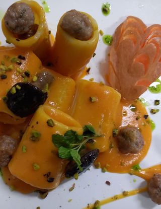 Paccheri cin zucca,funghi della murgia cardoncelli,e salsicvia di ...