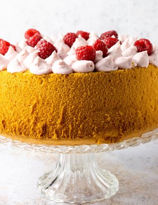 CHIFFON CAKE AL COCCO CON NAMELAKA AI LAMPONI - Al.ta Cucina ...