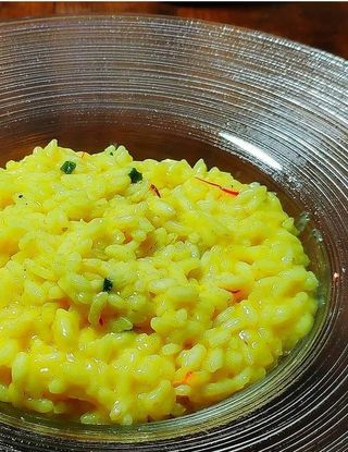 Risotto allo zafferano e salvia - Al.ta Cucina | gio_table