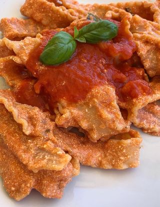 Mafalde con sugo e ricotta - Al.ta Cucina | fats_food