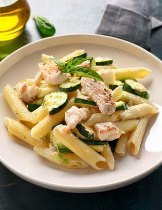 Pasta con merluzzo e zucchine - Al.ta Cucina | heltamain