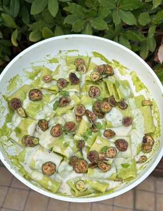 Gigantoni con crema di zucchine e parmigiano - Al.ta Cucina | castalfood