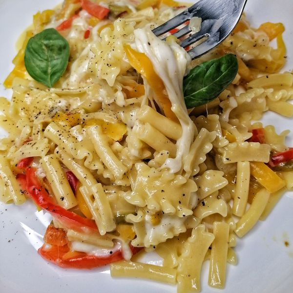 𝐏𝐚𝐬𝐭𝐚 "𝐚𝐦𝐦𝐢𝐬𝐜𝐚𝐭𝐚" (𝐦𝐢𝐬𝐭𝐚) 𝐜𝐨𝐧 𝐩𝐞𝐩𝐞𝐫𝐨𝐧𝐢 𝐞 𝐦𝐨𝐳𝐳𝐚𝐫𝐞𝐥𝐥𝐚 𝐟𝐢𝐥𝐚𝐧𝐭𝐞. In 10 ...