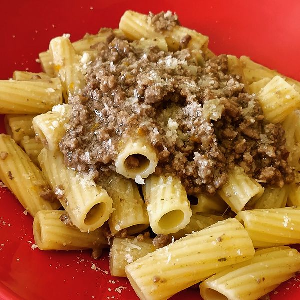 Rigatoni al ragù bianco | Al.ta Cucina