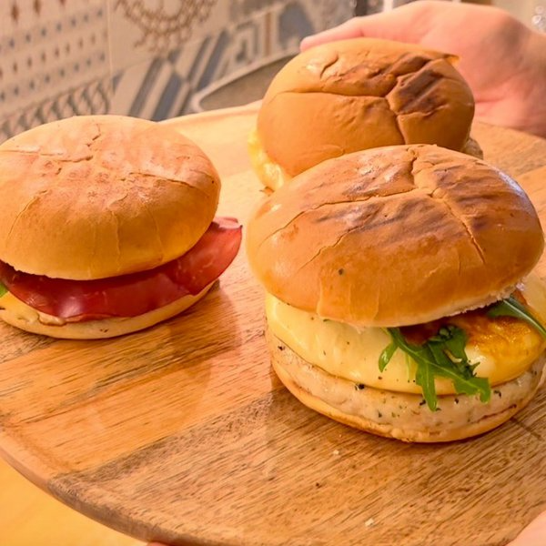 Panini Burger super gustosi | Al.ta Cucina