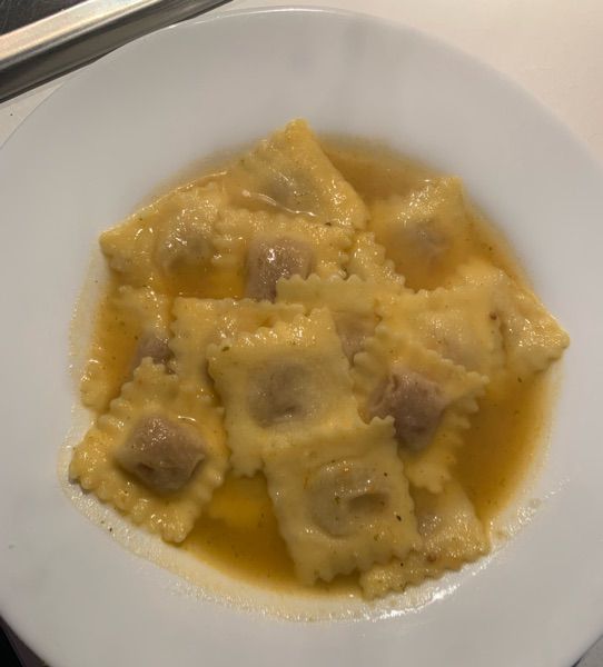 Ravioli al brasato al brodo vegetale | Al.ta Cucina
