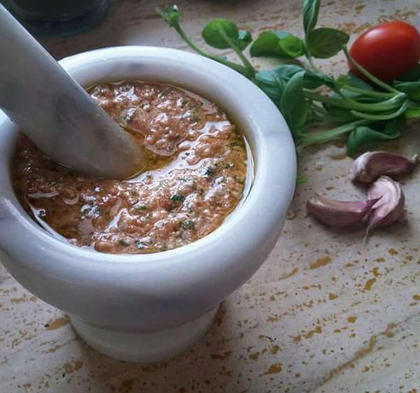 Pesto alla Trapanese | Al.ta Cucina