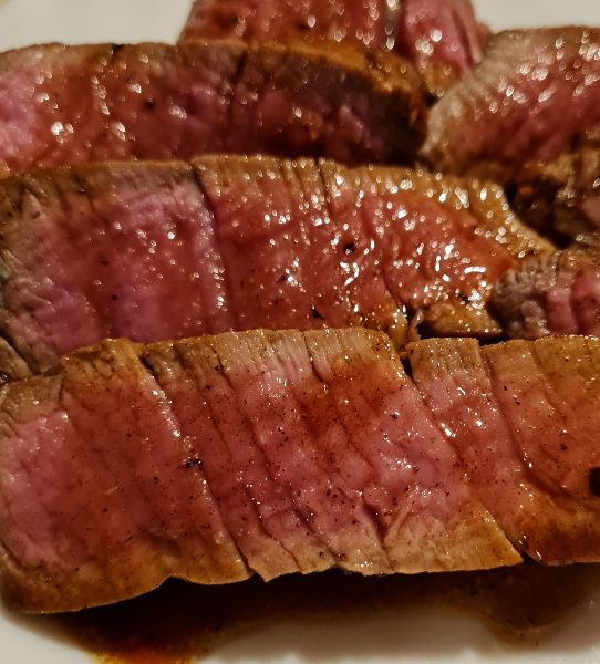 Filetto di vitello con riduzione al marsala | Al.ta Cucina