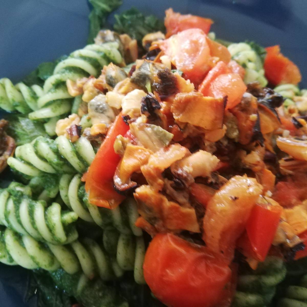 Fusilli in crema di tenerumi e cozze !! | Al.ta Cucina