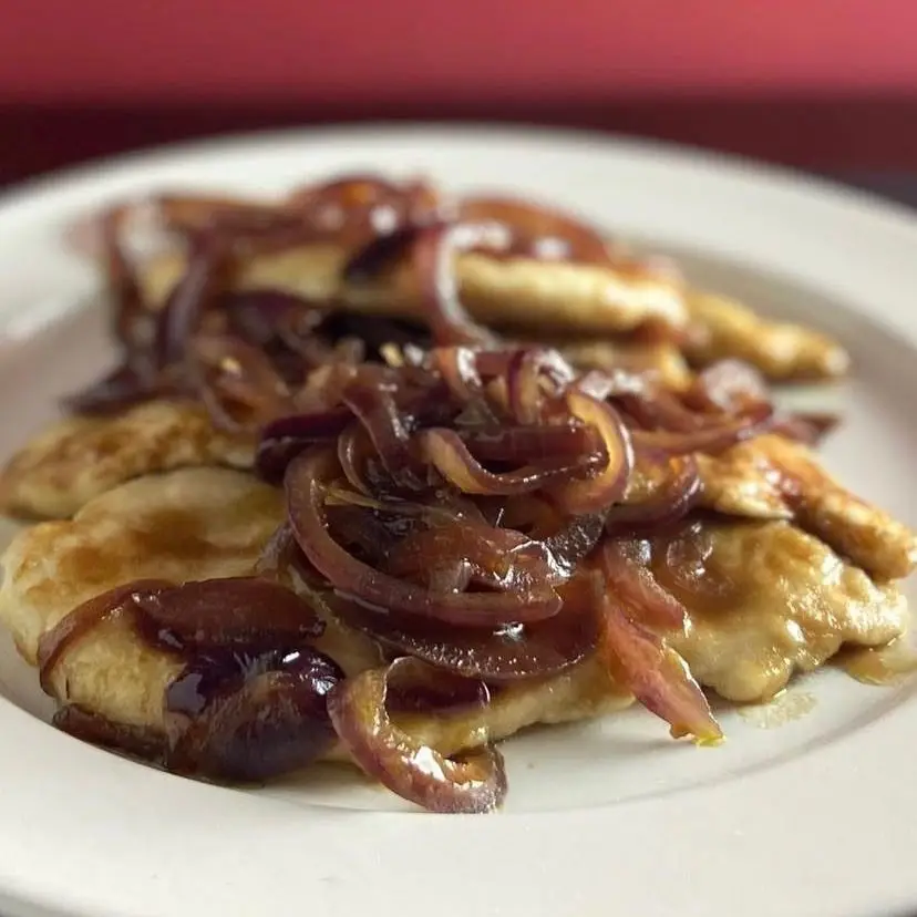 Pollo al marsala e cipolle rosse | Al.ta Cucina