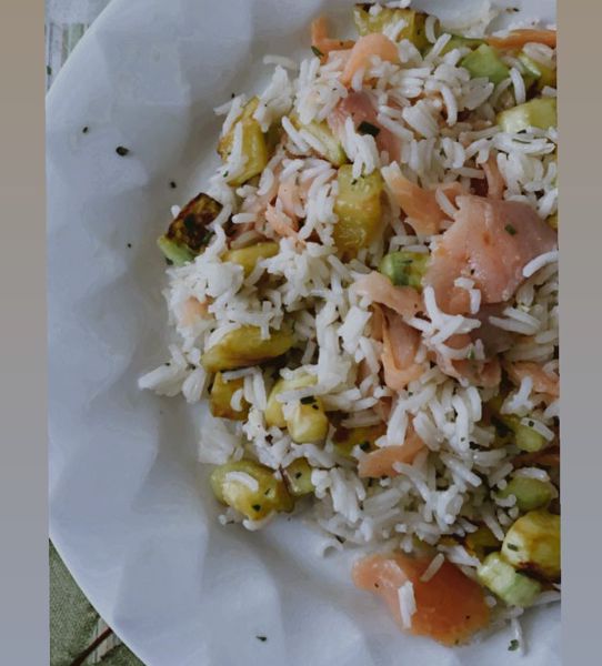 Riso basmati con zucchine e salmone affumicato | Al.ta Cucina